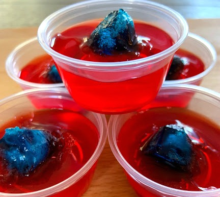 Fire and Ice Jello Shots - My Mini Adventurer
